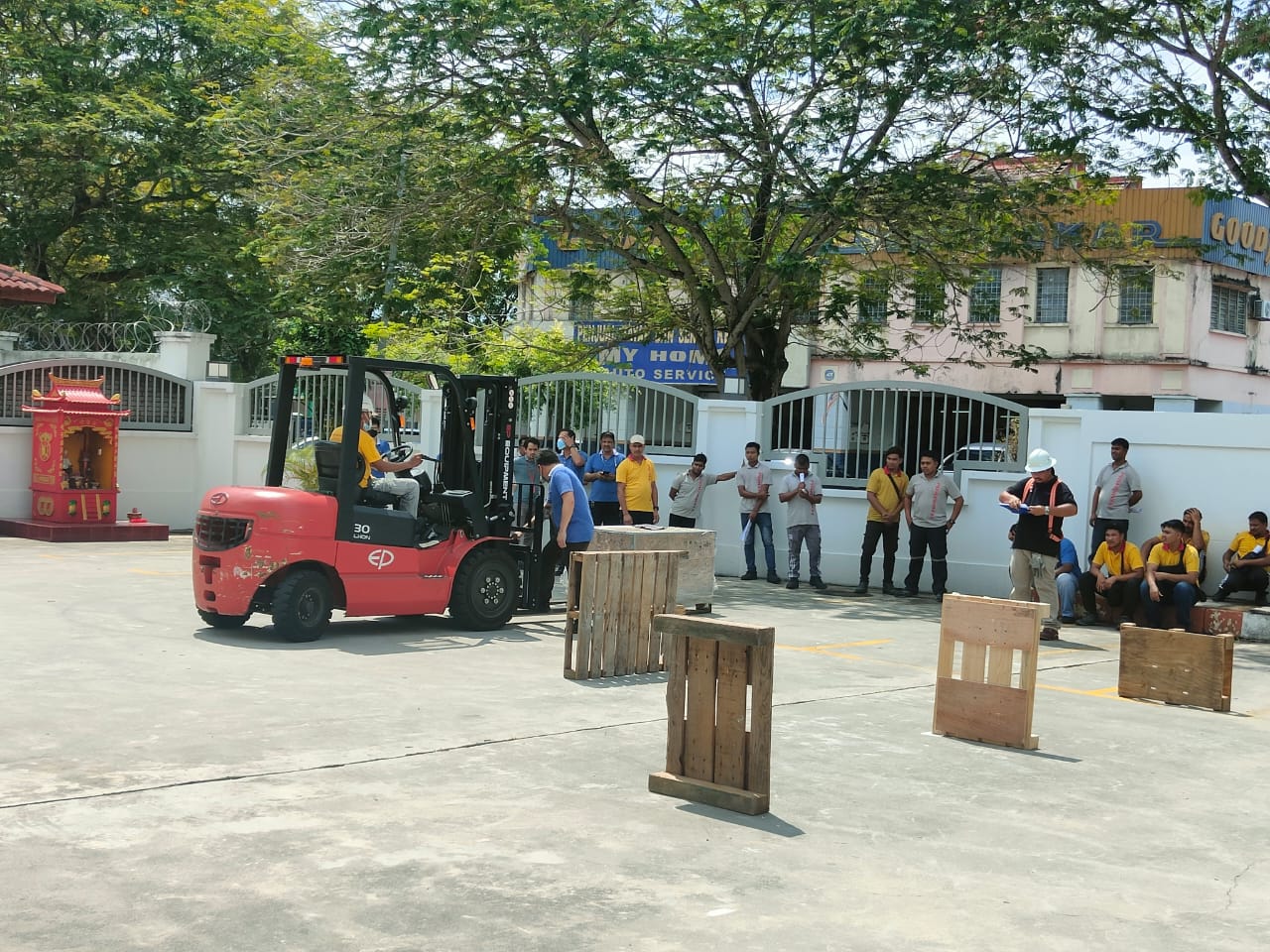 Forklift Skills, Safety & Daily Maintenance Course - Powerwell